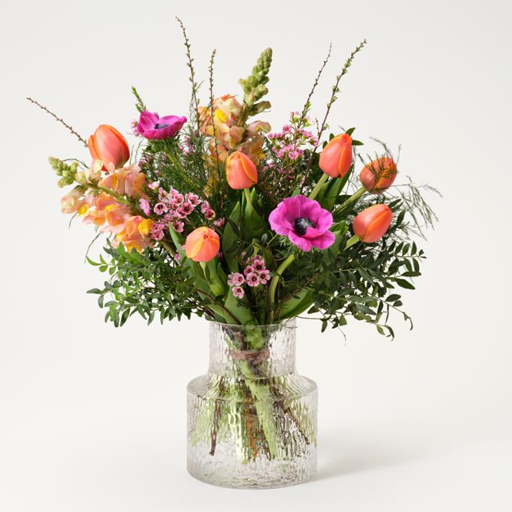 Beställ blommor från Interflora Berga Blommor Åkersberga